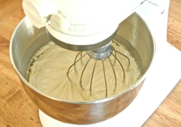 How To Make Whipped Shea Butter and Coconut Oil Body Butter - Nicole ...